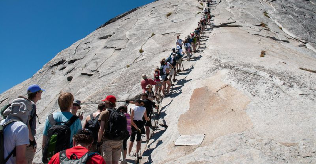 10 Crowded Yosemite Trails That Frustrate Hikers