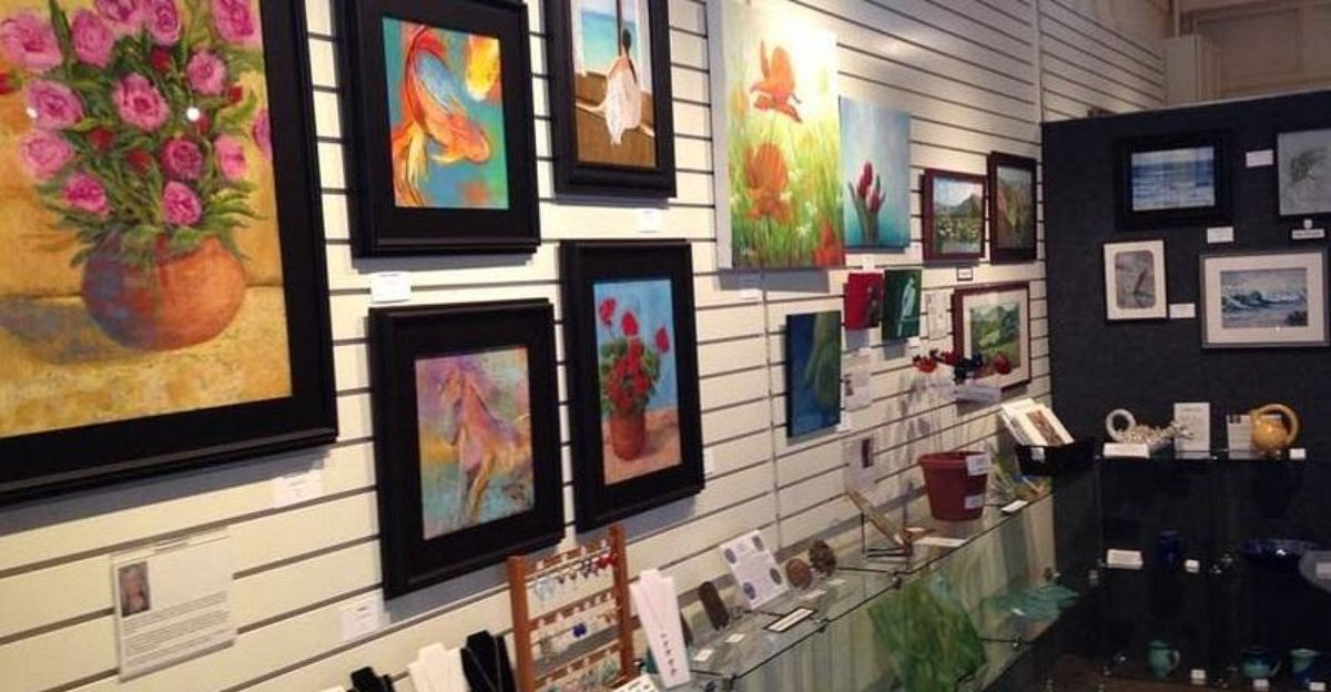 6 Small Art Galleries In Washington State