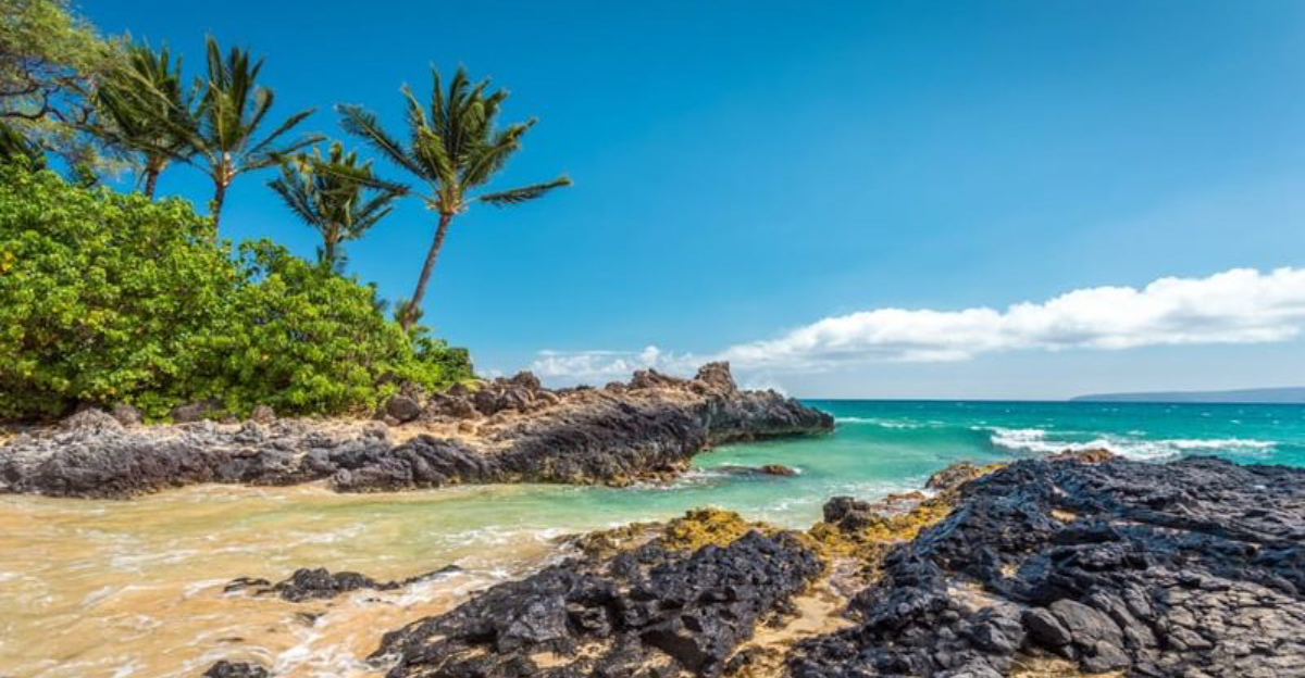 Why Hawaii’s Secret Beaches Aren’t Secret Anymore