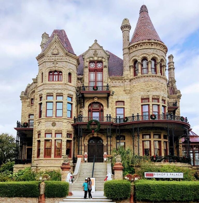 The Texas City Where Strange Laws Still Land Tourists With Fines