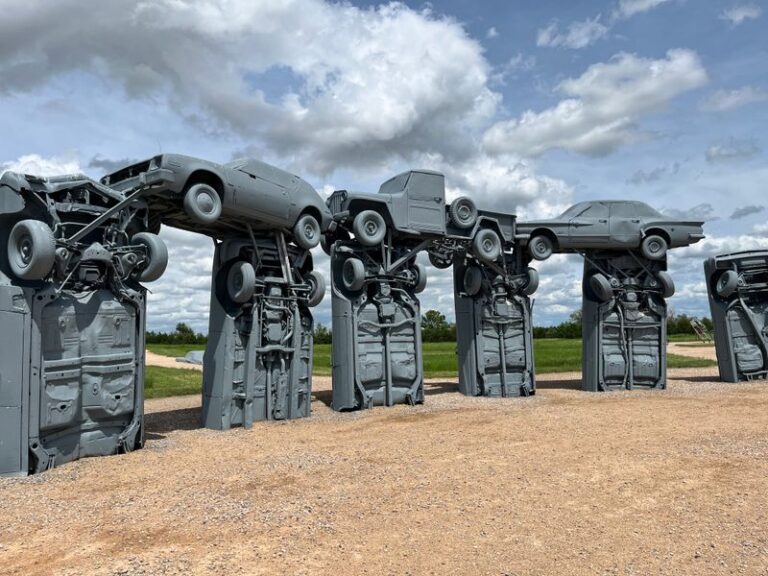 10 Nebraska Roadside Stops That Are Way More Fun Than They Look