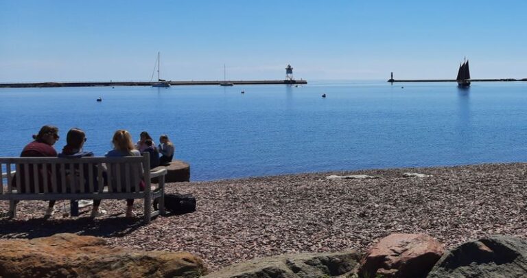 10 Small Towns in Minnesota With Stunning Waterfront Views