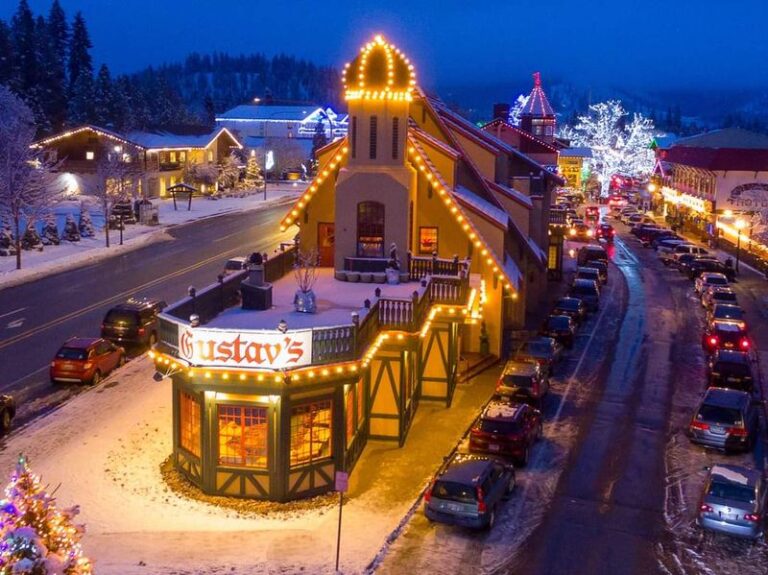11 Most Magical Winter Villages Across Washington State You Need To See