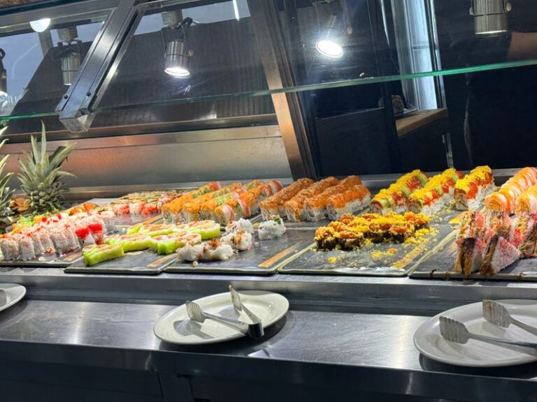 10 Houston Buffet Spots Perfect For Family Dining