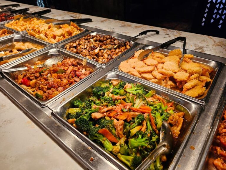 10 Houston Buffet Spots Perfect For Family Dining