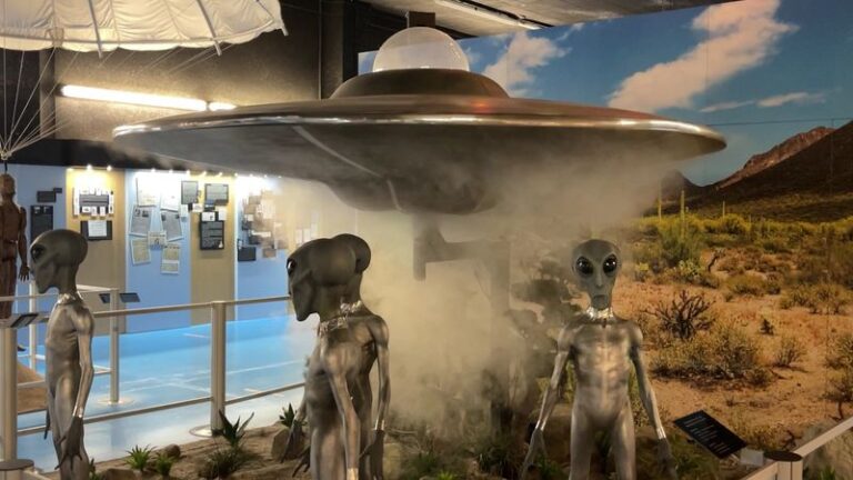 New Mexico’s Alien Legacy Still Draws Curious Crowds From Around The World