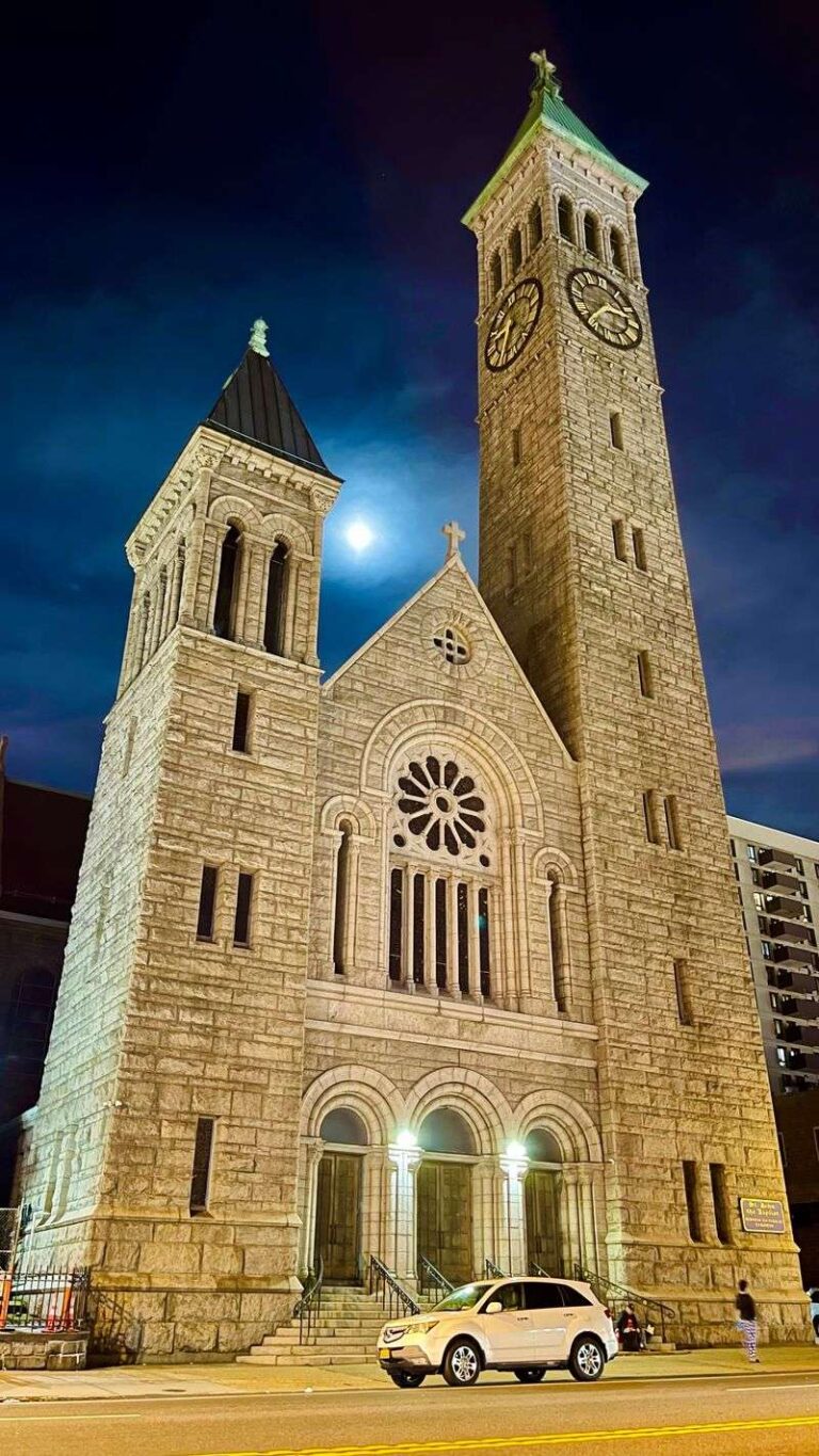 10 Georgia Locations Featured In The Vampire Diaries - My Family Travels
