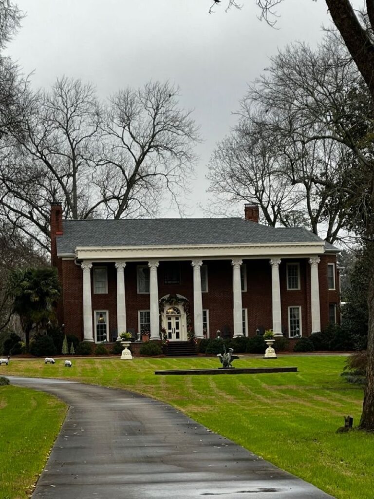 10 Georgia Locations Featured In The Vampire Diaries - My Family Travels