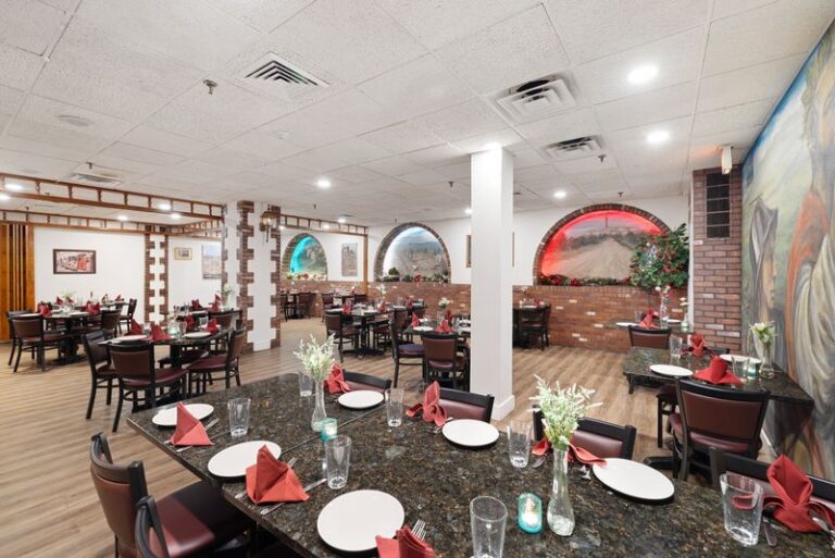 7 Arizona Buffets Locals Can’t Stop Going Back To