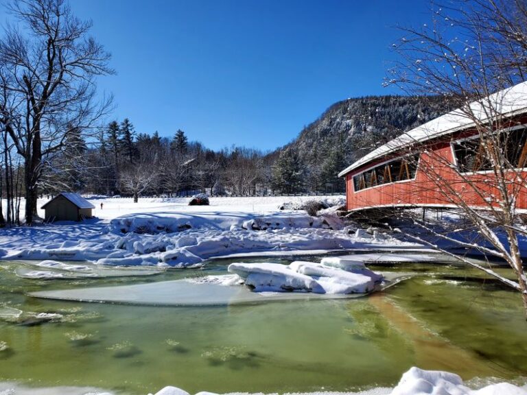 Why Everyone Is Traveling To This New Hampshire Village For Its Old ...