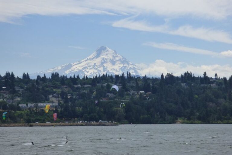 9 Oregon Towns That Look Normal Until You Explore Them