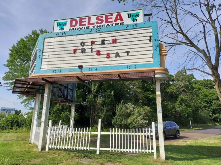 People Drive Across New Jersey To Watch Blockbusters At The State's ...