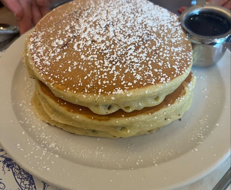 The New Jersey Café Serving Pancakes So Good, Locals Hope It Stays ...