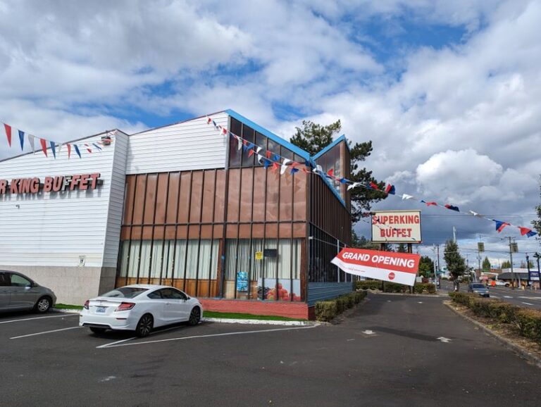 These 11 Buffet Restaurants Across Oregon Are Local Favorites