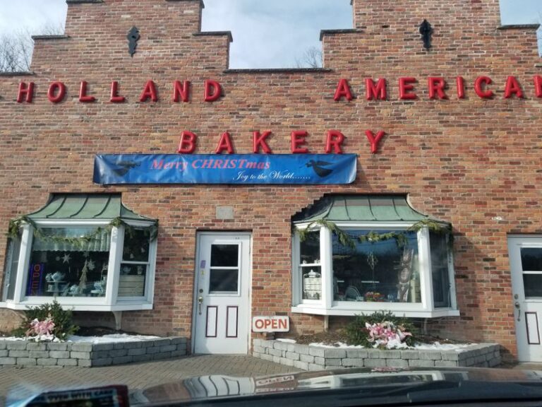 This Cozy Dutch Bakery In New Jersey Is A Hidden Treat For Sweet Lovers