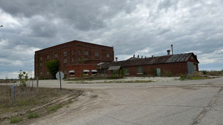 This Oklahoma Ghost Town Isn’t Scary at Night, It’s Worse During the Day