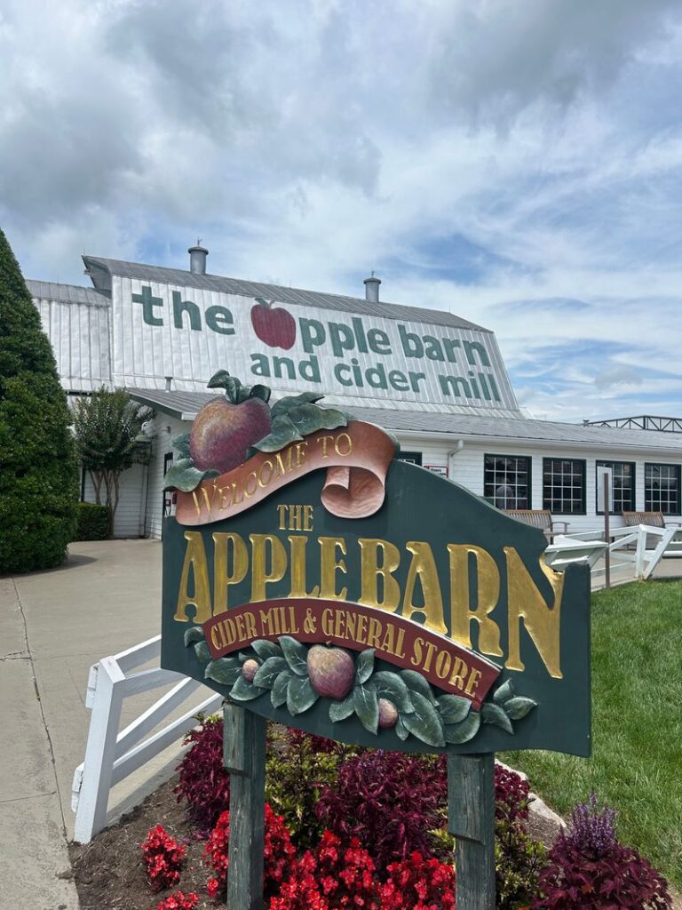 This Tennessee Cider Mill Makes Apple Cider Feel Serious