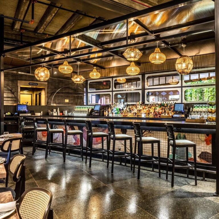 8 Indiana Oriental Restaurants That Are a Full Hit With Hoosiers in 2026