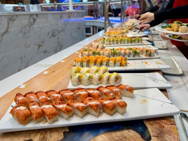 Locals Say This Oregon Buffet Is the Ultimate Cheat Day Destination
