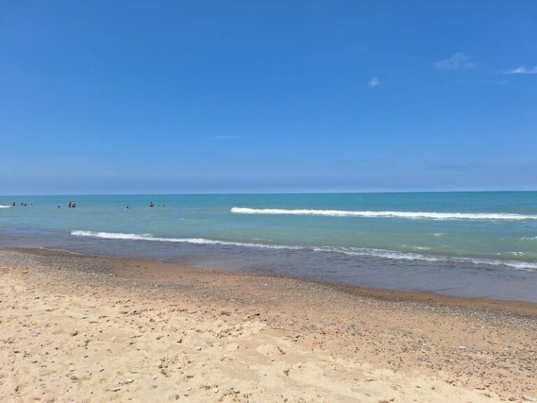 This Indiana Beach Is a Secluded Escape That Somehow Stays Off the Radar