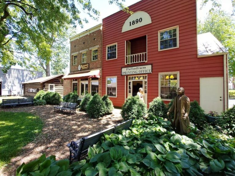 This Massive Historic Compound In Indiana Is A Dream Come True For Fans ...