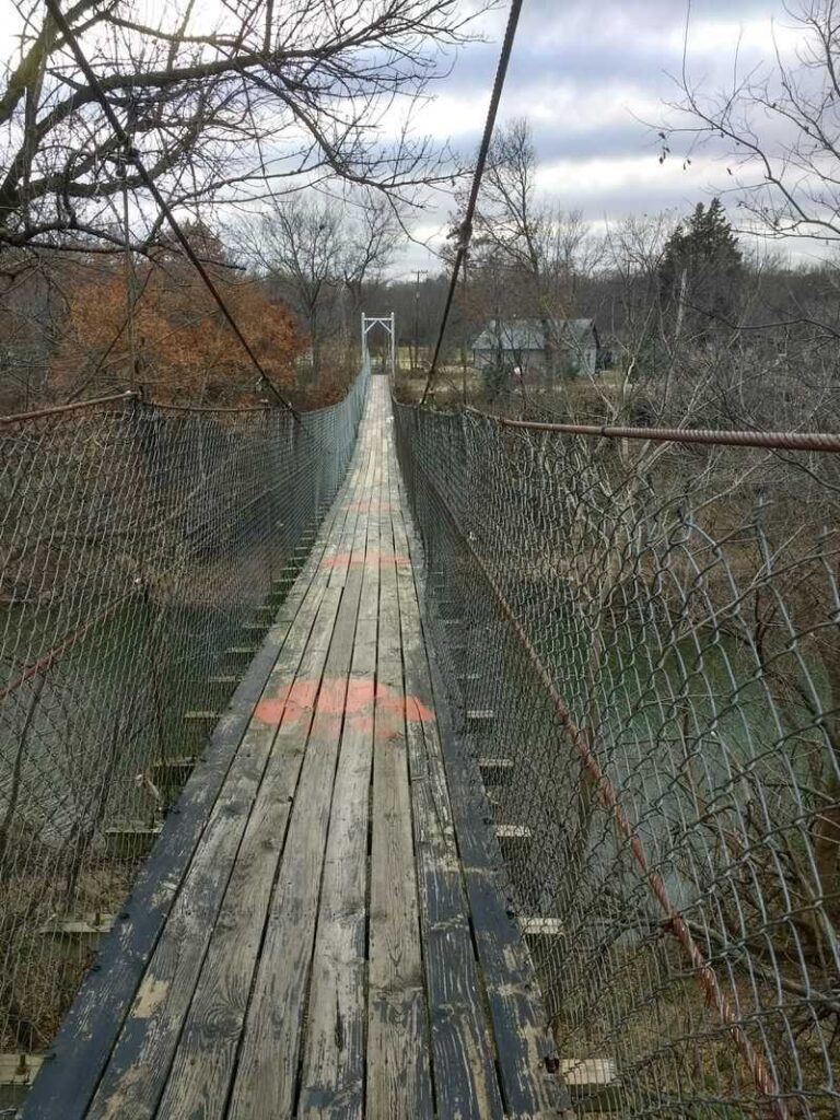 This Oklahoma Swinging Bridge Turns A Simple Walk Into A Heart-Pounding ...