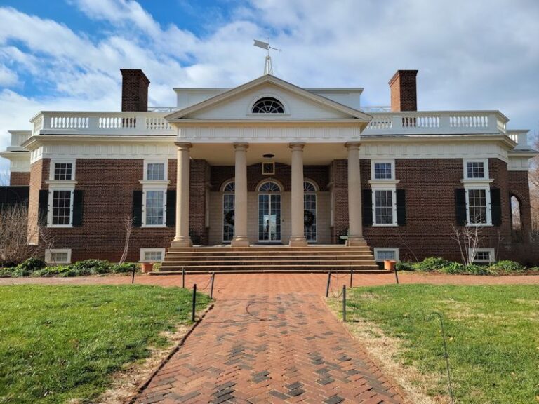 This Historic Virginia Estate Is The Only Home In The USA Recognized As ...
