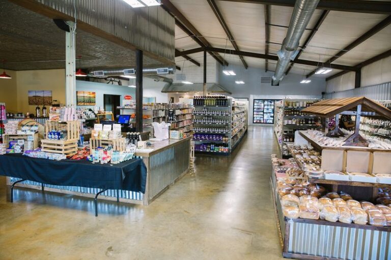 This Mennonite Country Store In Texas Is Packed With Bulk Foods And ...