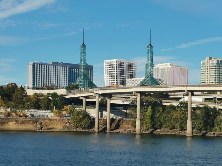 10 Real-Life Oregon Inspirations Behind the Town From The Simpsons