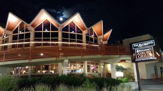 The Elegant Circular Supper Club In New Jersey Where Every Table Has An ...