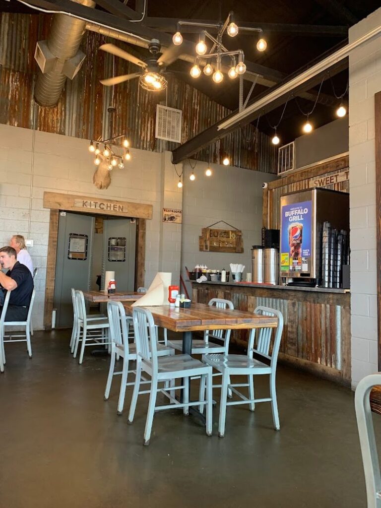This Small-Town Oklahoma Grill Serves Massive Chicken Fried Steaks and ...