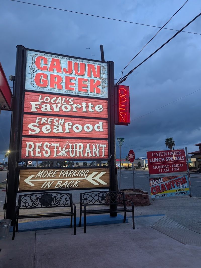 This Texas Seafood Spot Has Built A Loyal Following Without Becoming A ...
