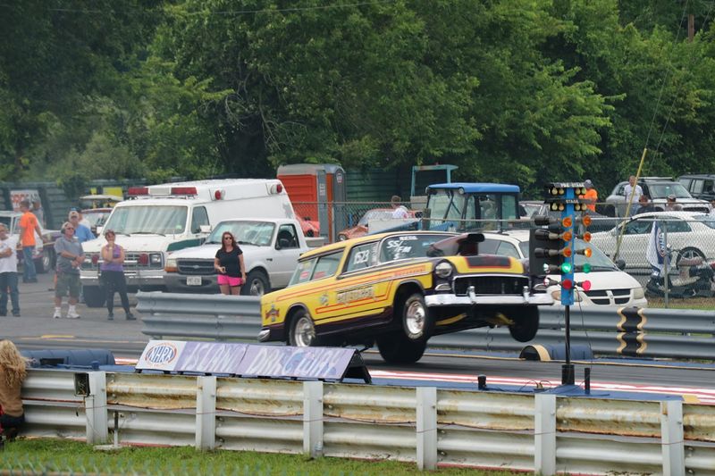The New Jersey Drag Strip So Old-School You'll Swear You Just Time ...