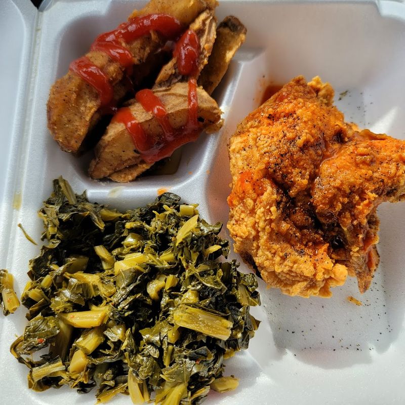 This Virginia Soul Food Restaurant Serves Southern Comfort Food That ...