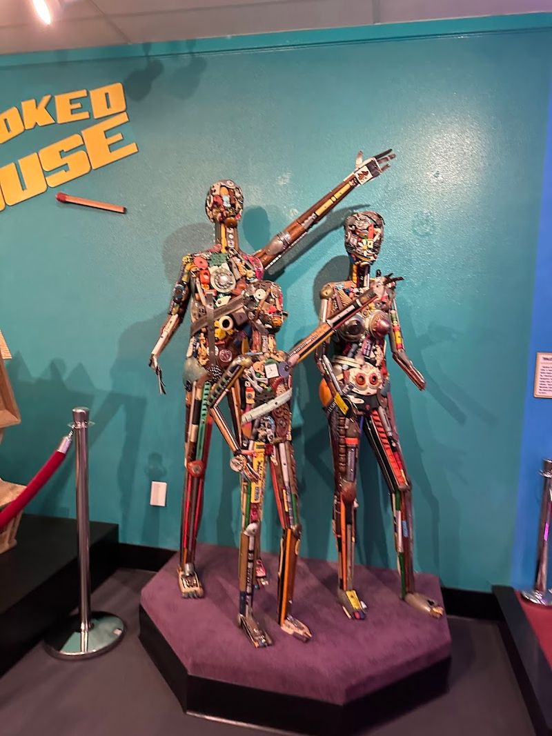 More Than 500 Strange Exhibits Make This Texas Attraction One Of The ...